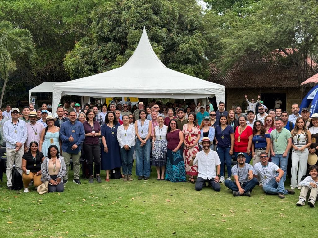 MANABÍ Feria de sostenibilidad marca el cierre del Programa EbA LAC ...